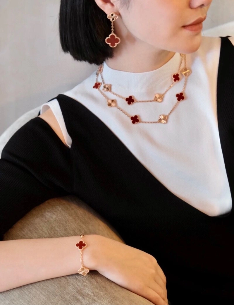 Perfect replica Vca Earrings