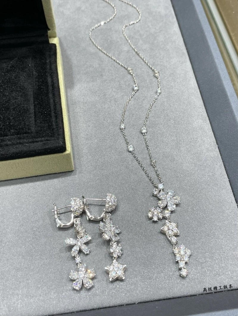 Inexpensive Vca Earrings