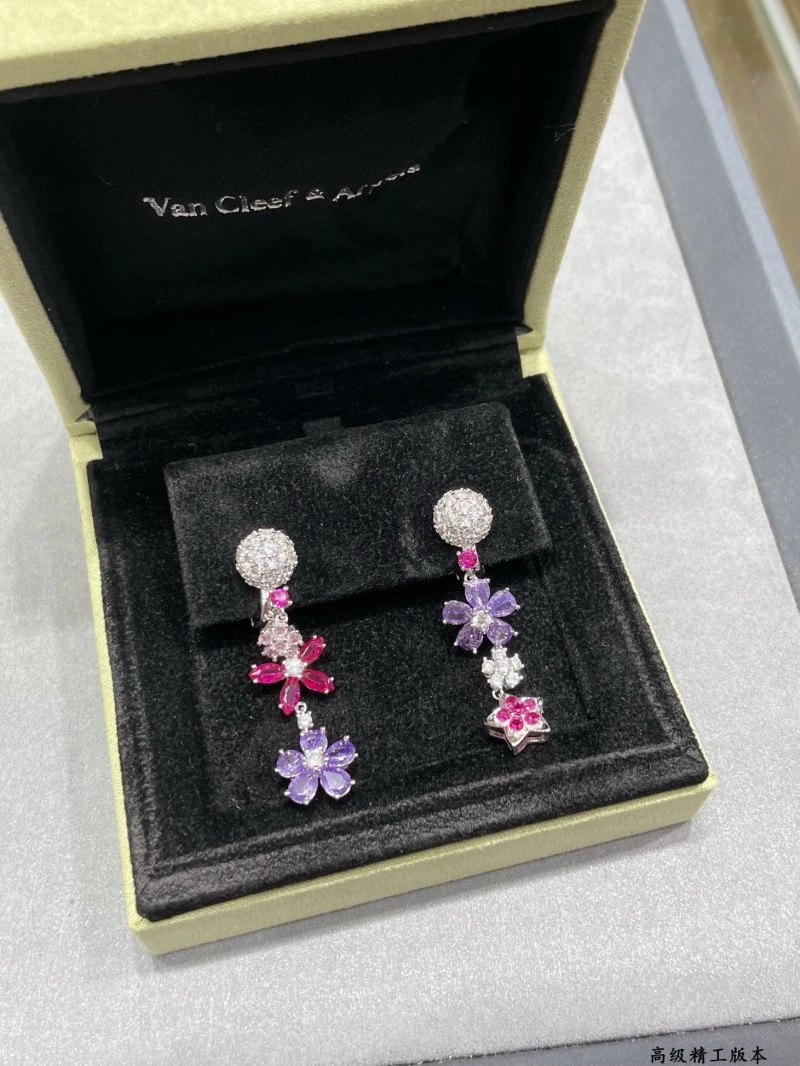 Economical Vca Earrings
