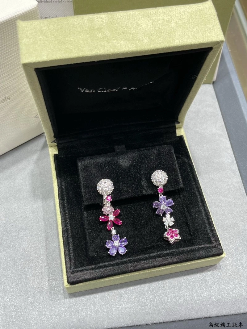 Economical Vca Earrings