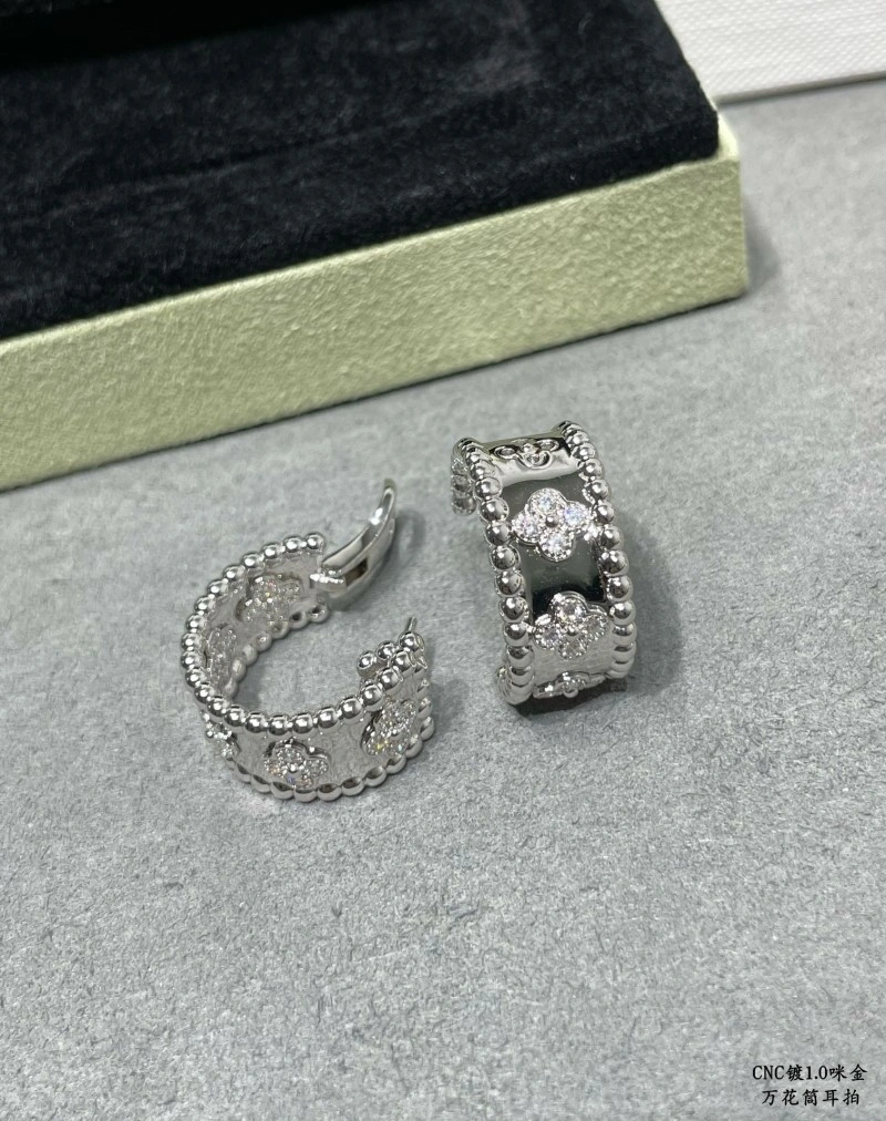 Reasonably priced Vca Earrings