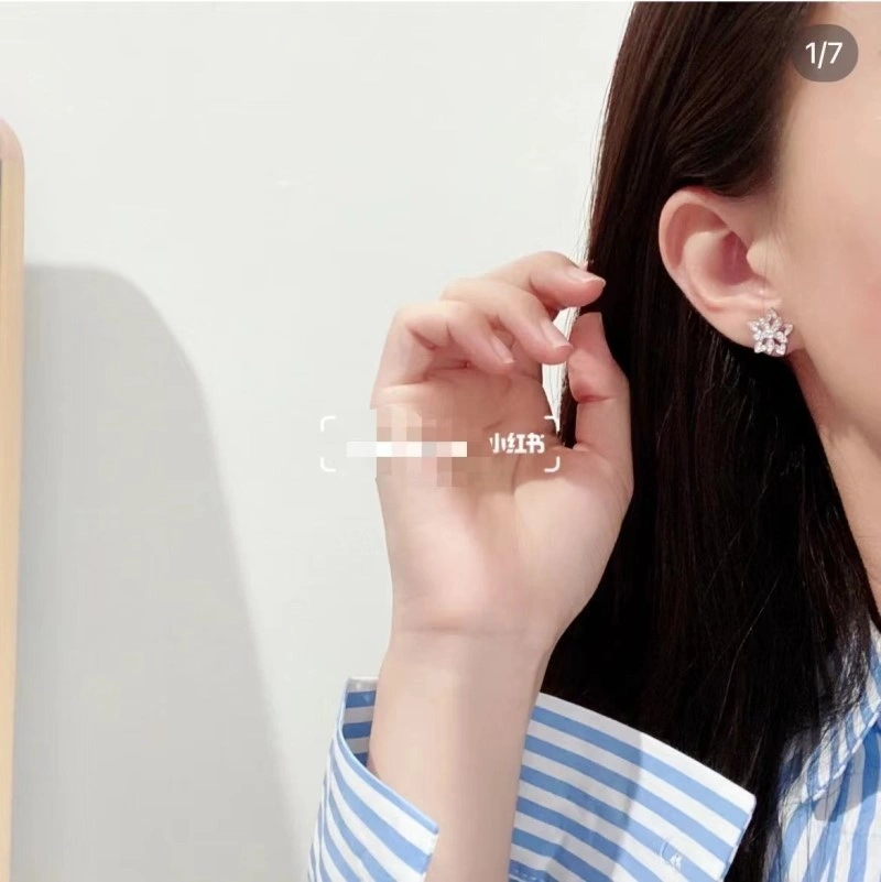 Affordable Vca Earrings