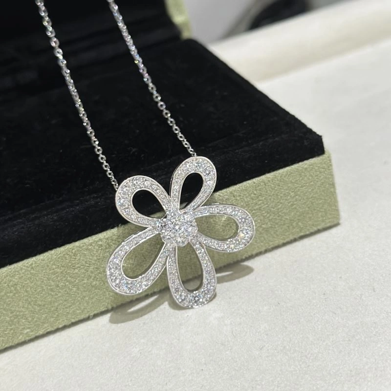 Vca Necklaces