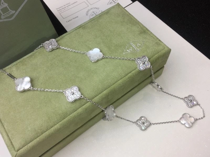 Top match Vca Necklaces