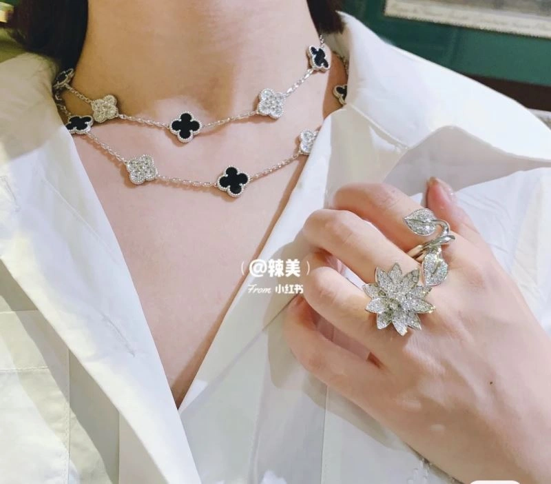 High accuracy Vca Necklaces