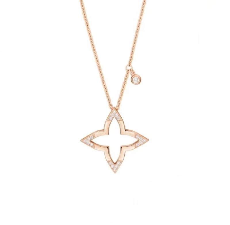 Exact replica Vca Necklaces