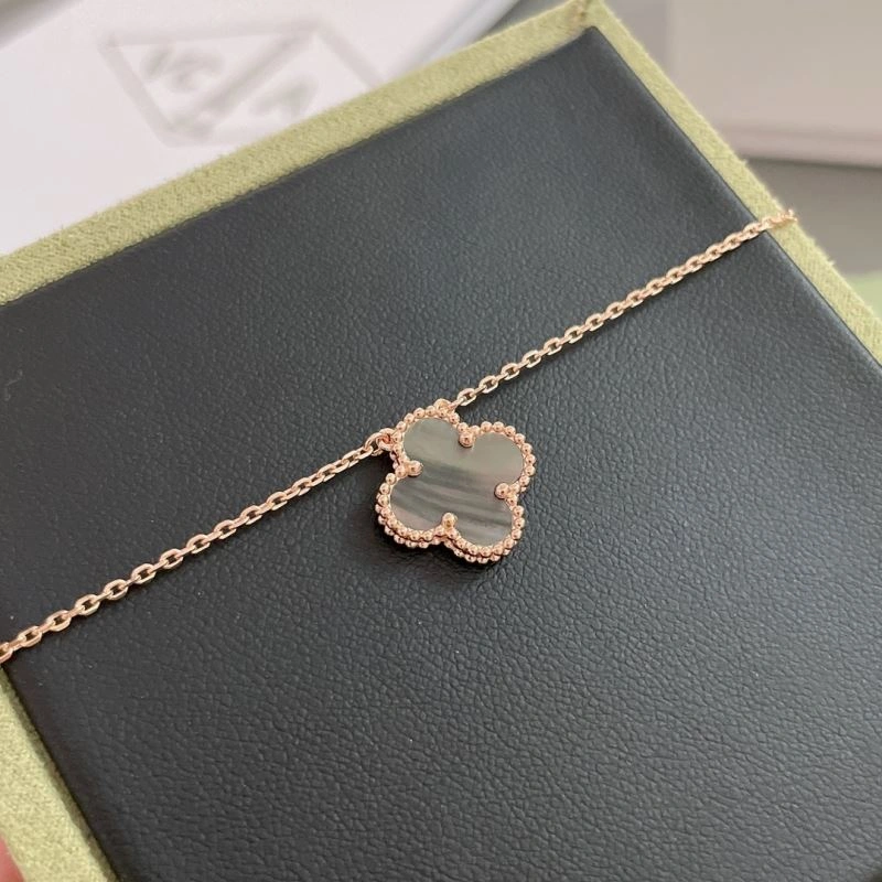 Real Vca Necklaces