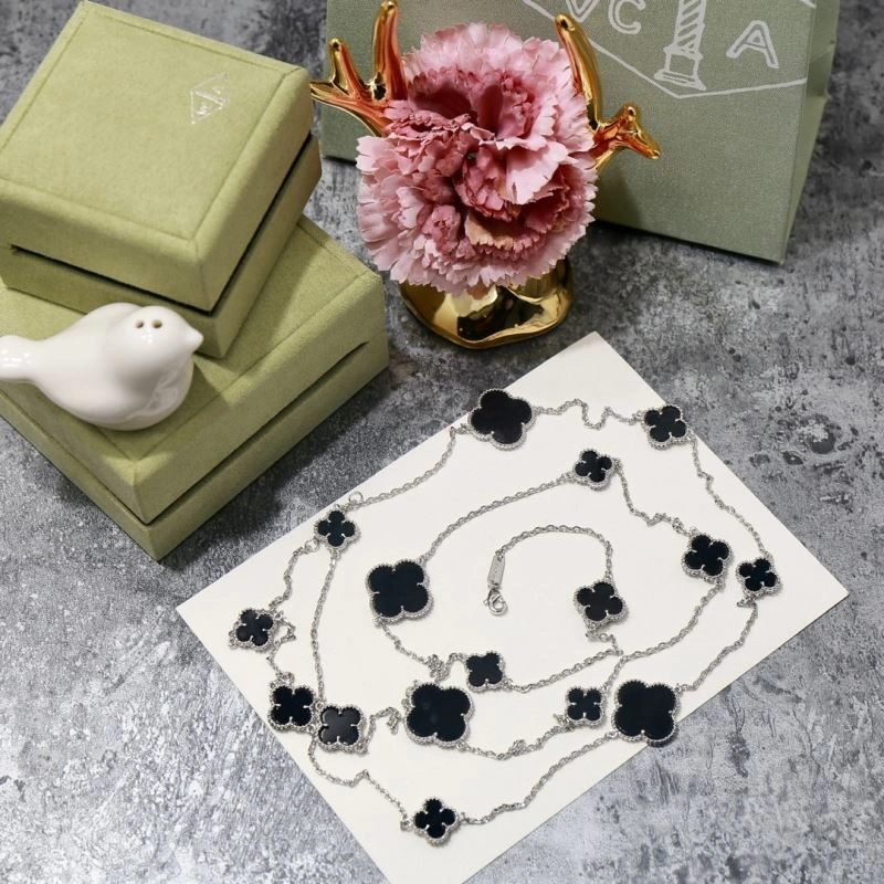 Mirror quality Vca Necklaces