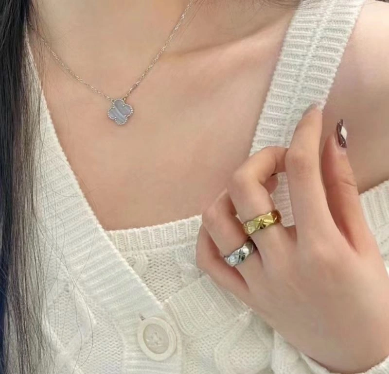 Top match Vca Necklaces