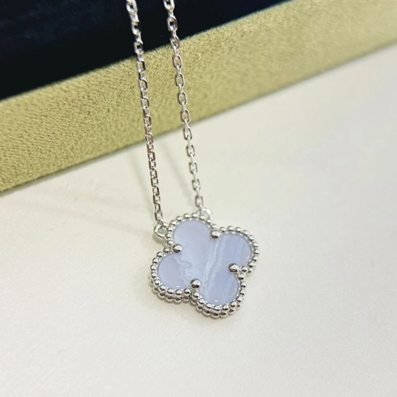 Top match Vca Necklaces