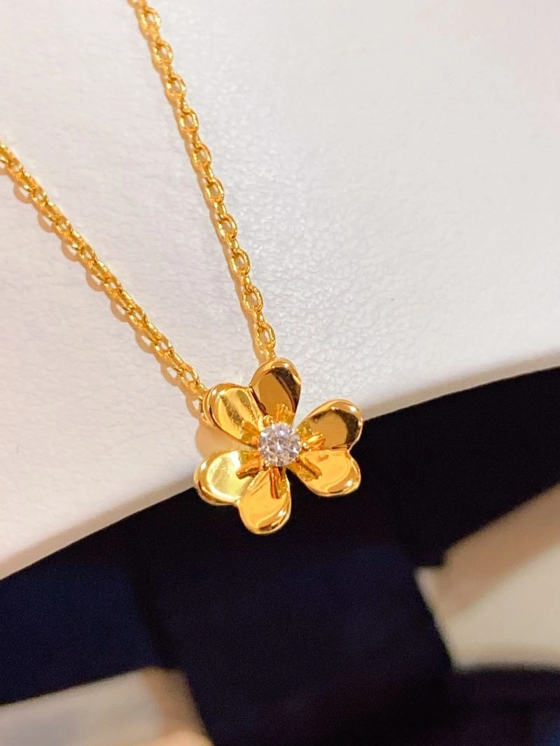 Precise copy Vca Necklaces