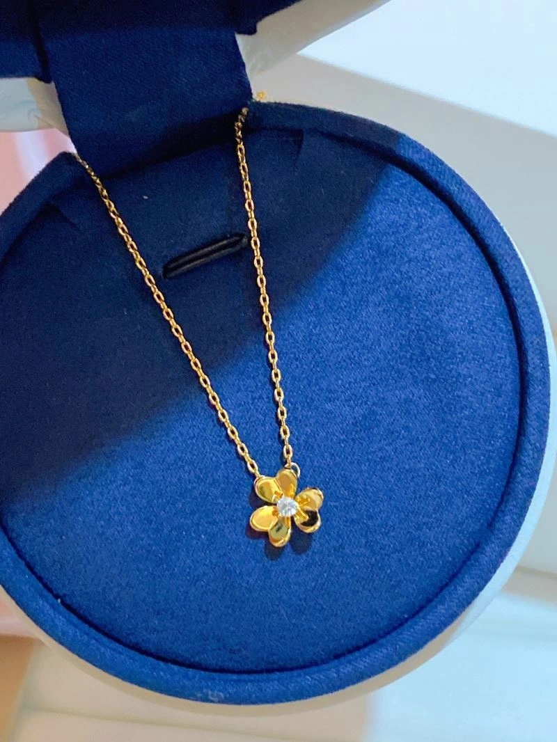 Precise copy Vca Necklaces