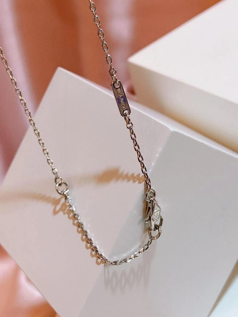 Precise copy Vca Necklaces