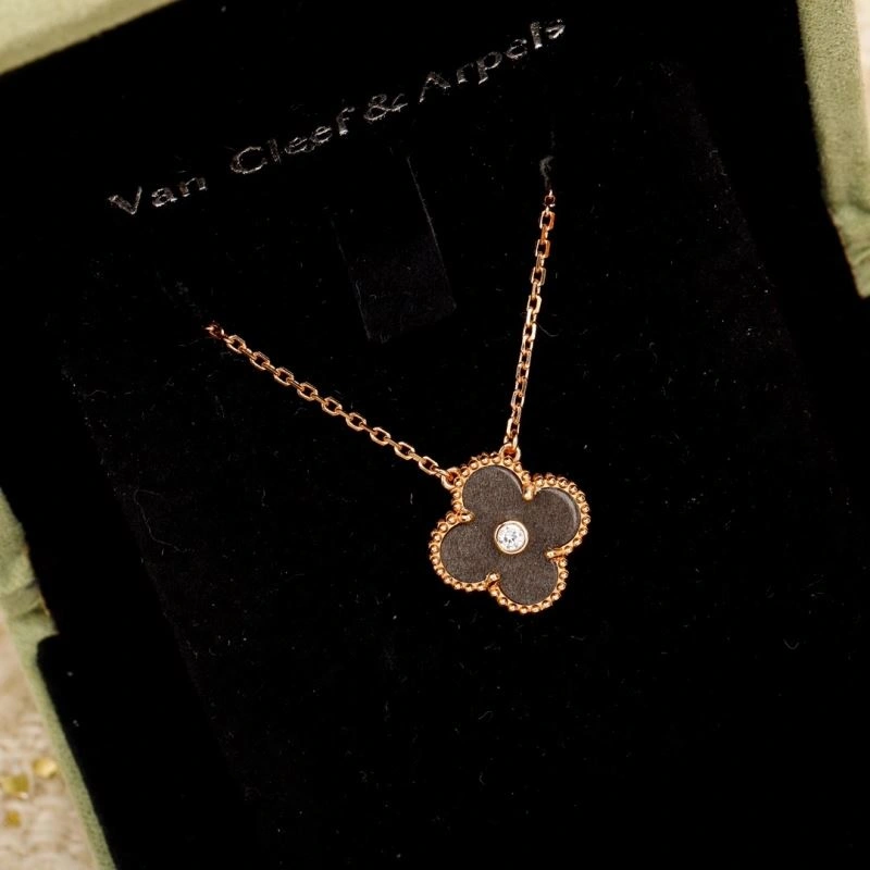 Brand-original Vca Necklaces