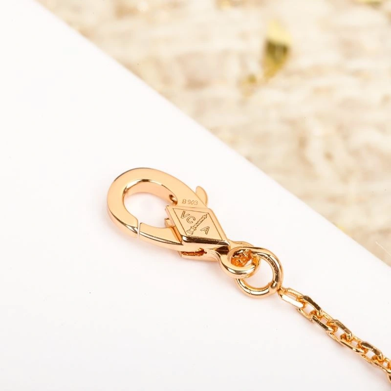 Brand-original Vca Necklaces
