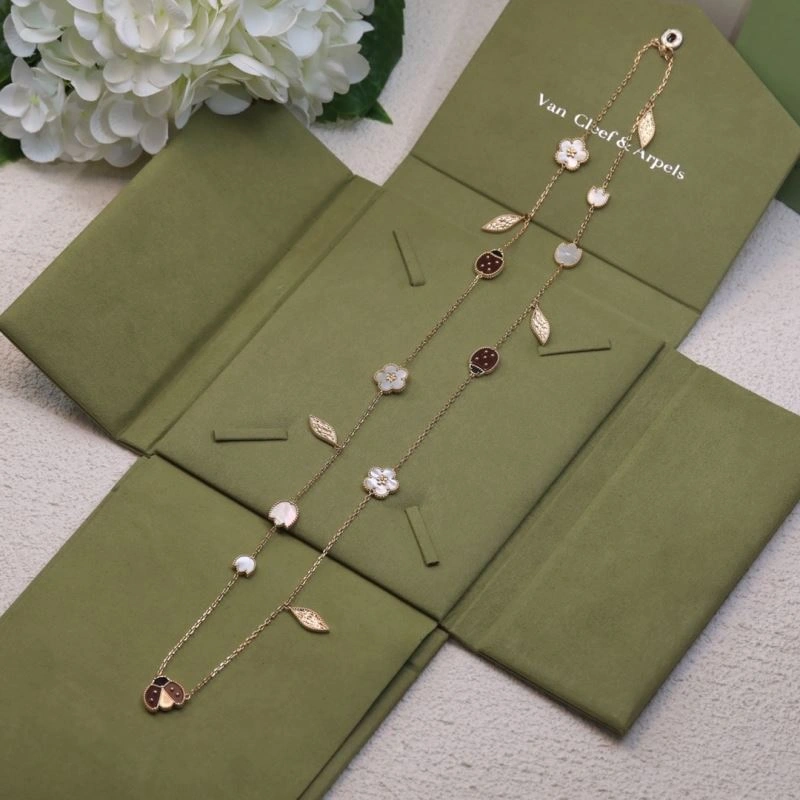 Top mirror Vca Necklaces