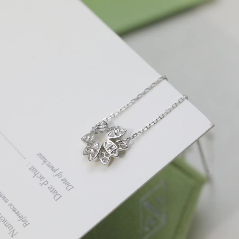 Economical Vca Necklaces