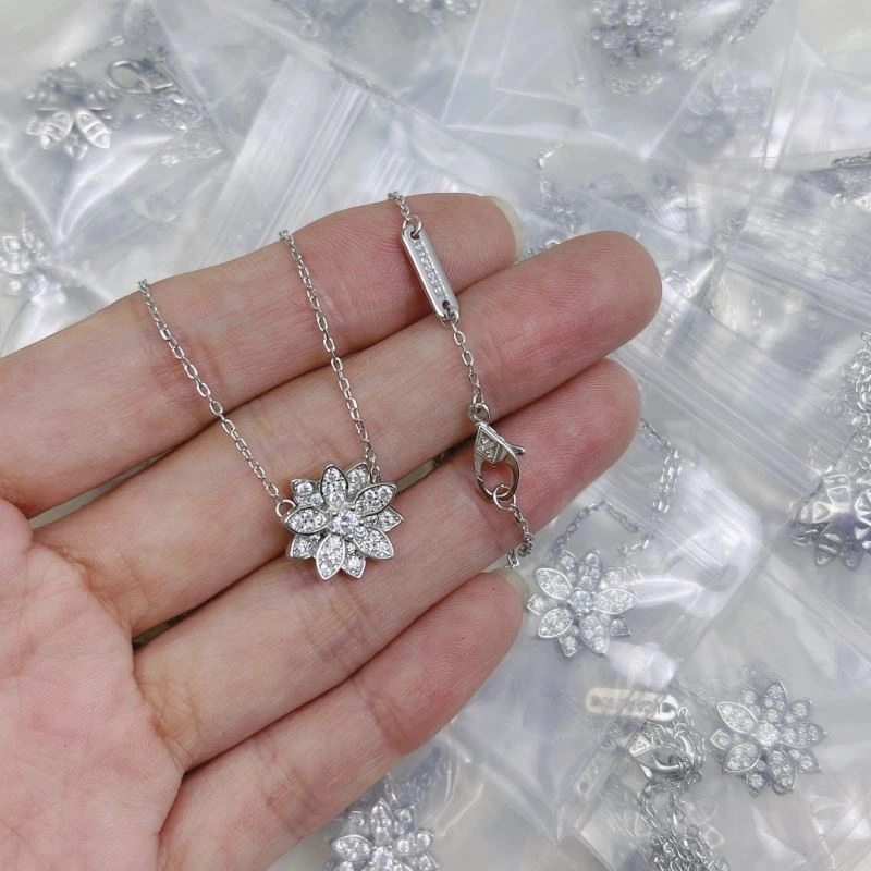 Economical Vca Necklaces