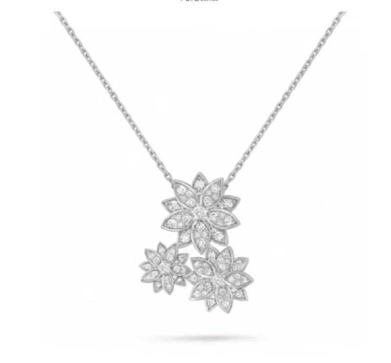 Low-cost Vca Necklaces