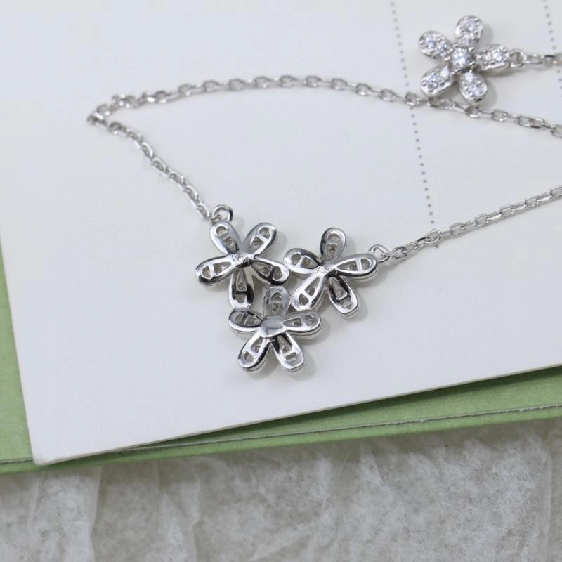 Budget-friendly Vca Necklaces