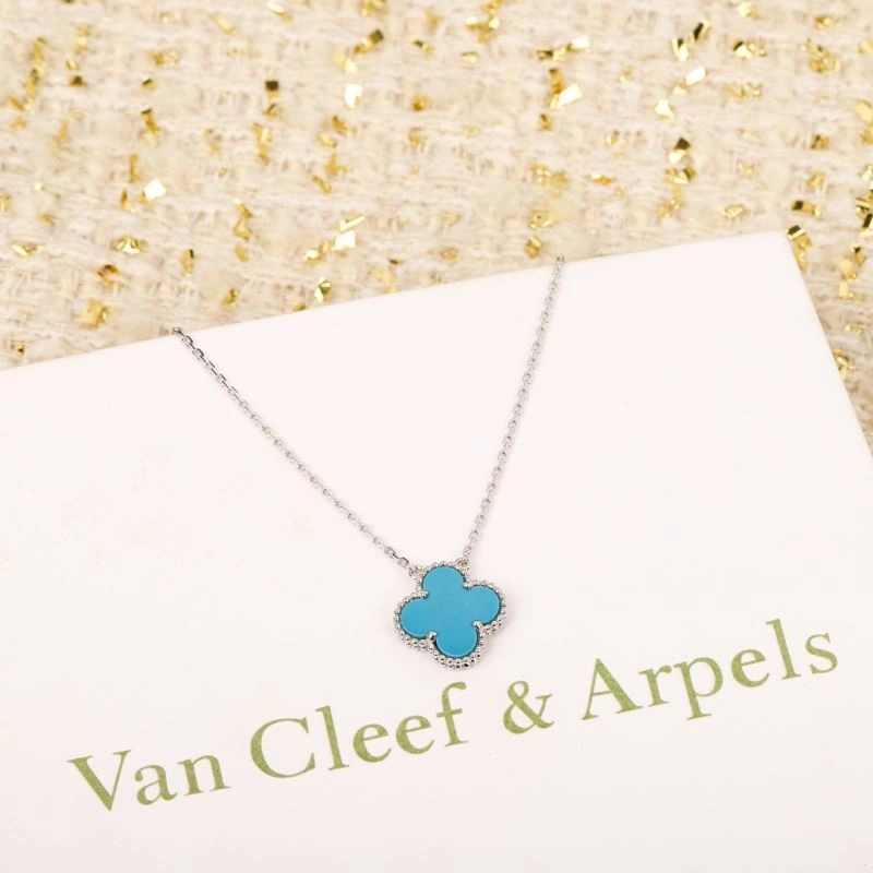 Cut-rate Vca Necklaces