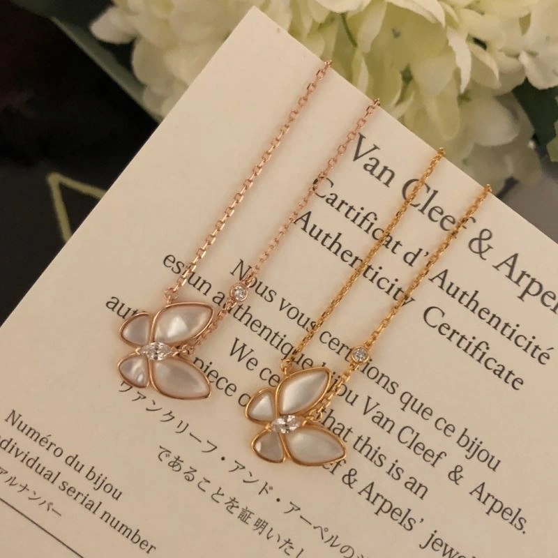 Bargain Vca Necklaces