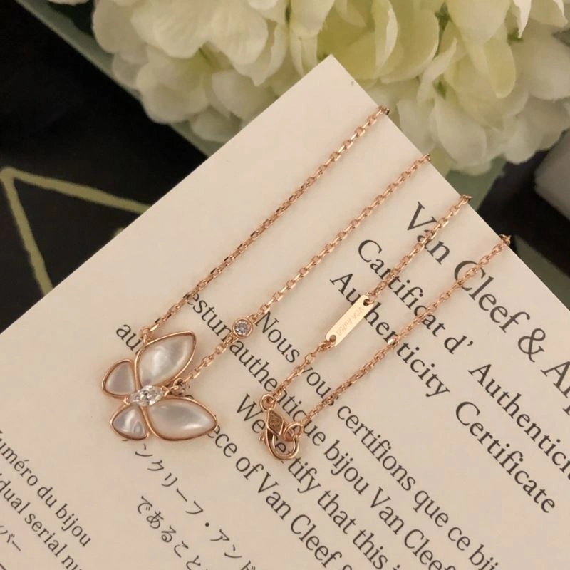 Bargain Vca Necklaces