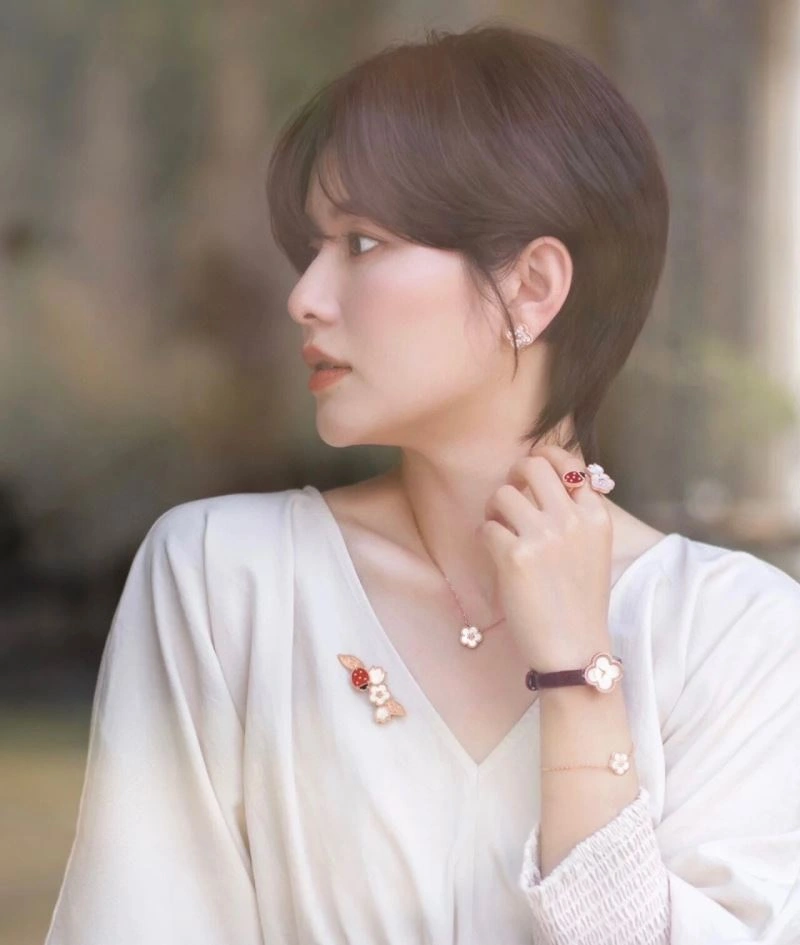 Authentic Vca Necklaces