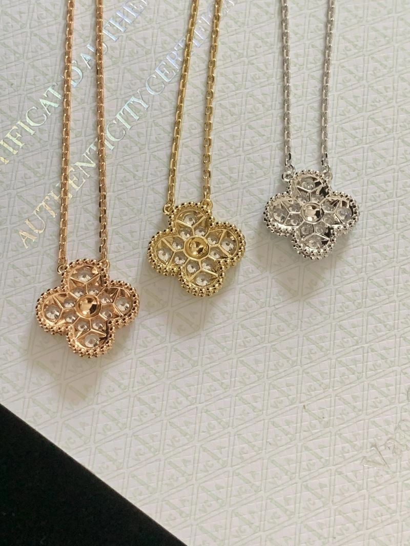 Discounted Vca Necklaces