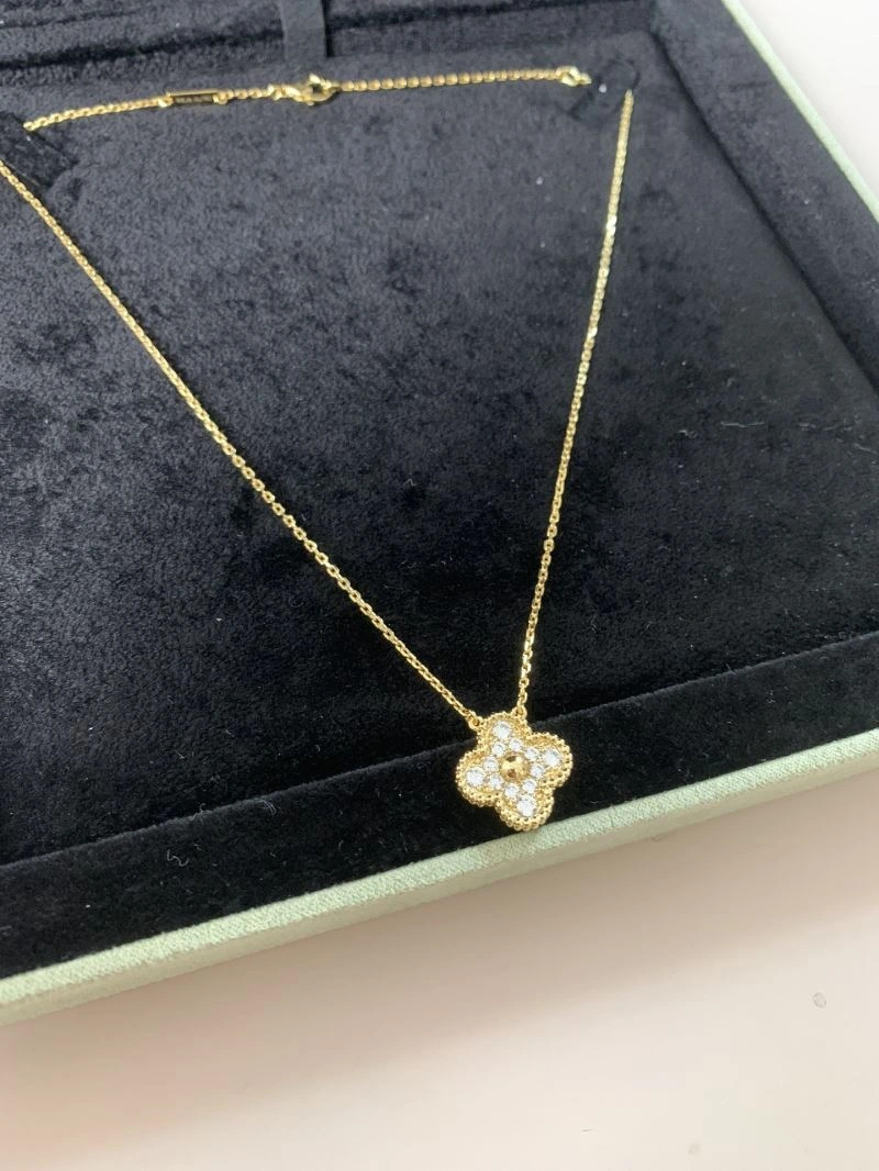 Discounted Vca Necklaces