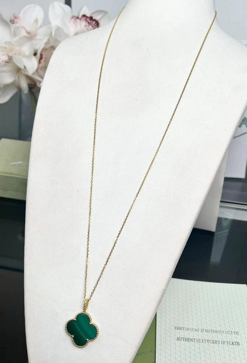 Precise copy Vca Necklaces