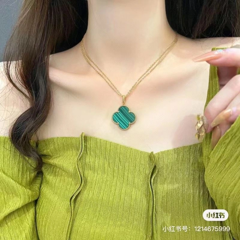 Precise copy Vca Necklaces