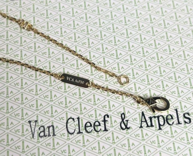 High accuracy Vca Necklaces