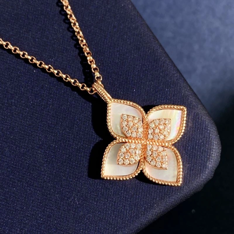Vca Necklaces