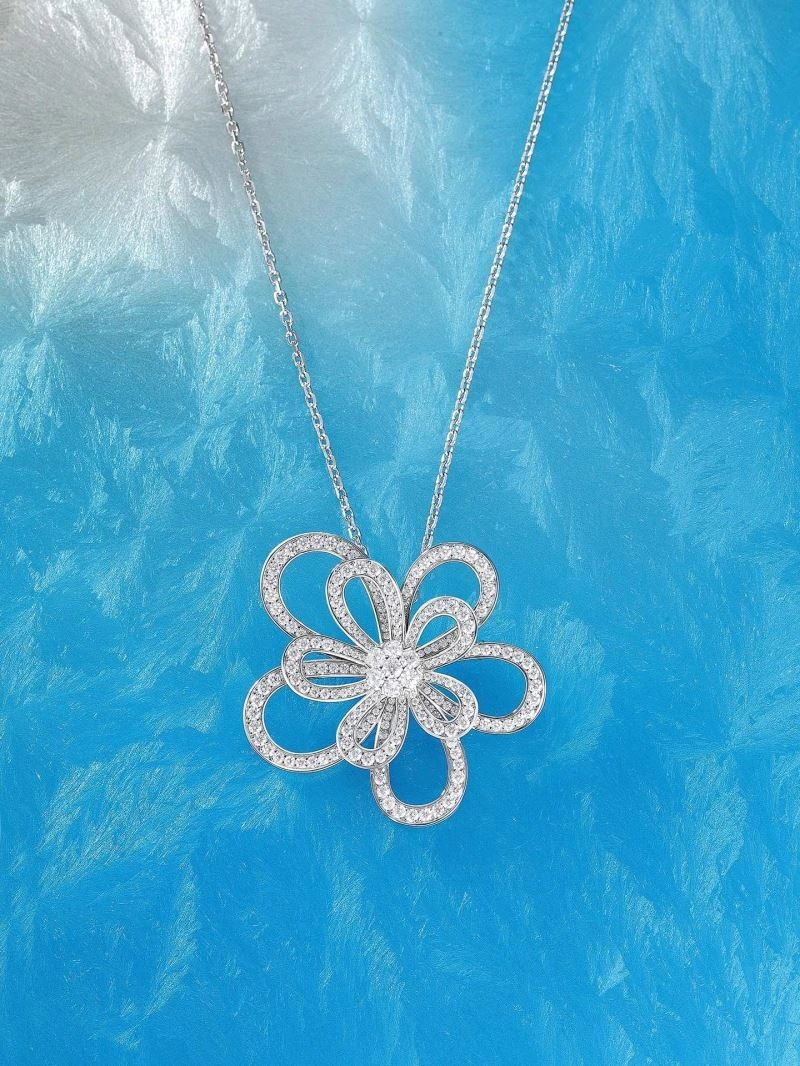 Genuine Vca Necklaces