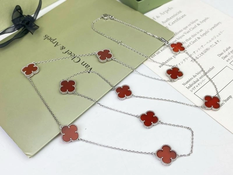 High accuracy Vca Necklaces