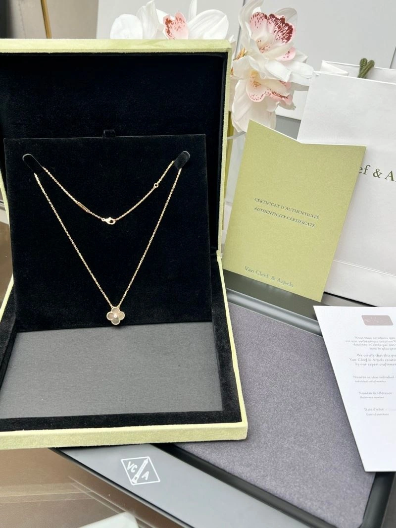 Vca Necklaces