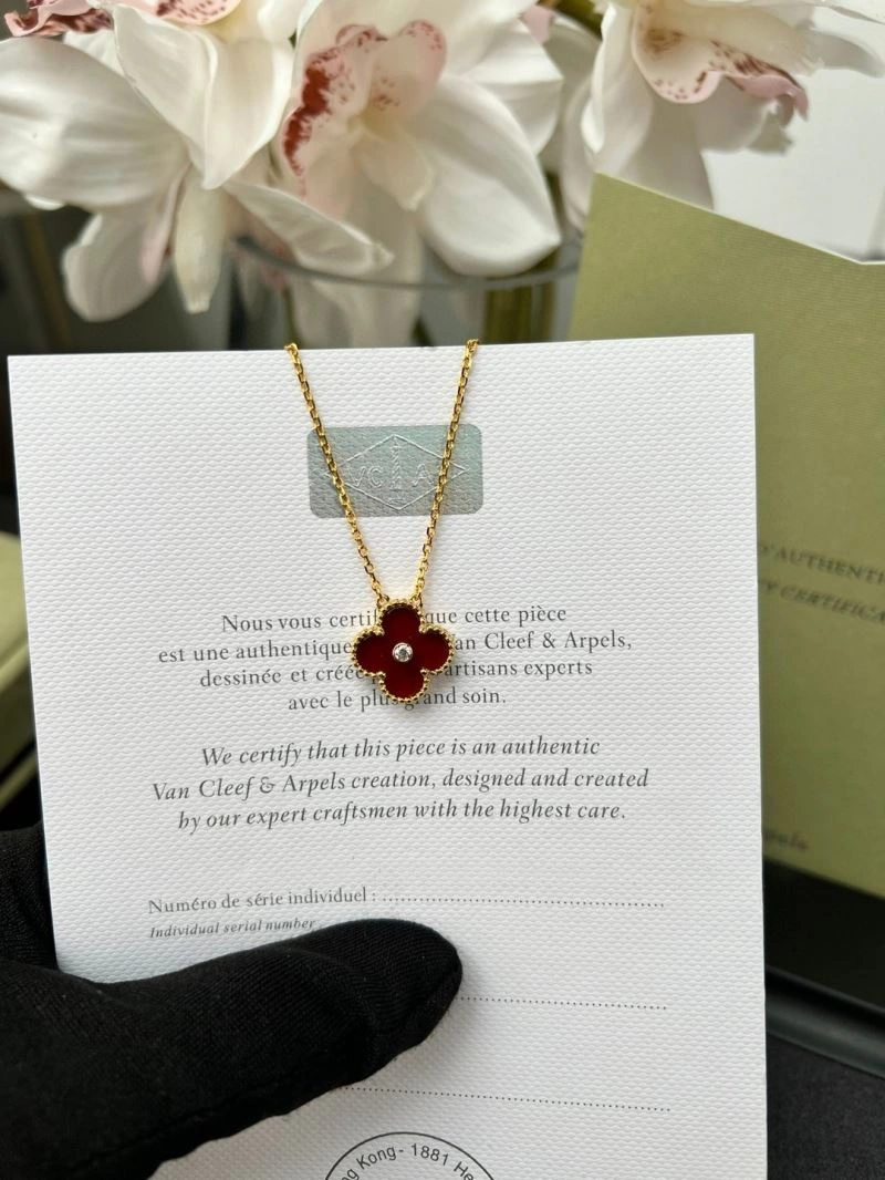 OEM Vca Necklaces