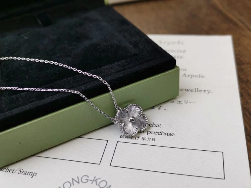 High accuracy Vca Necklaces