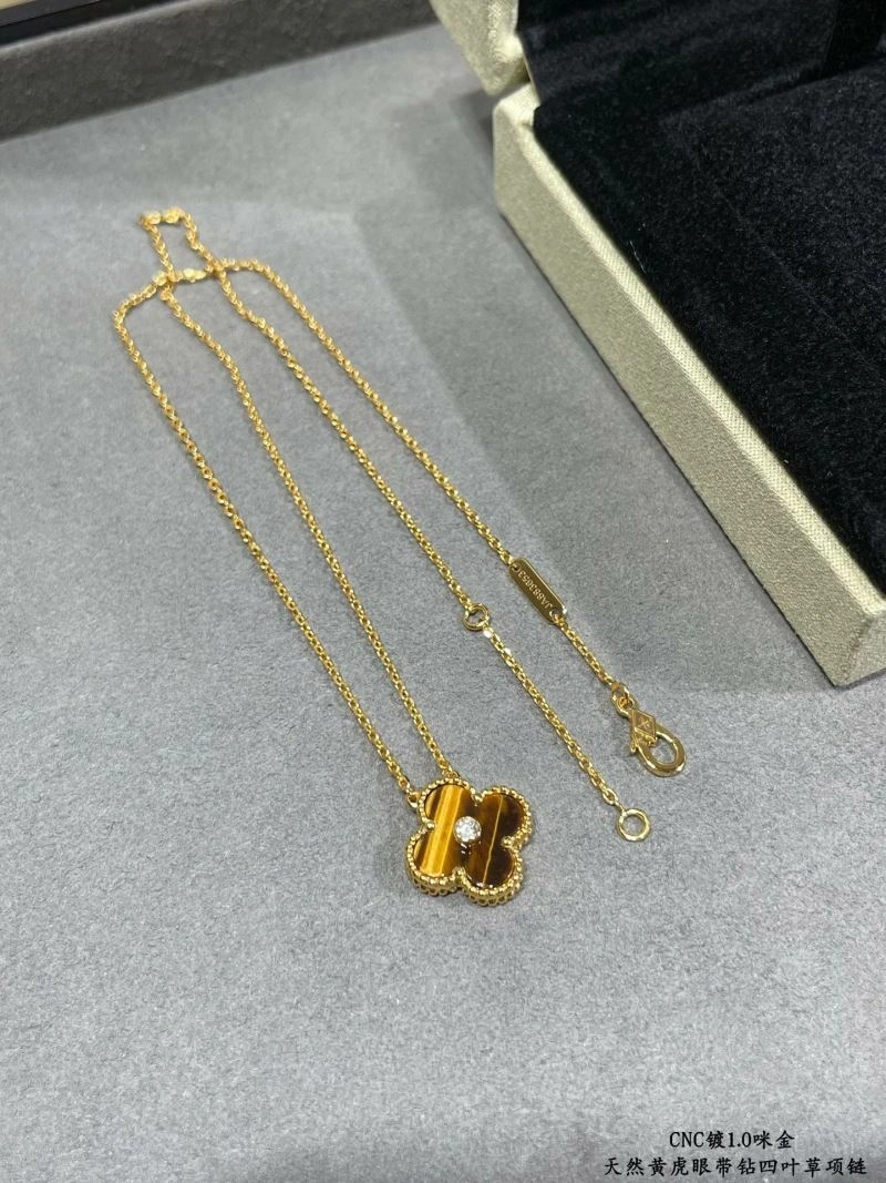 Mirror quality Vca Necklaces