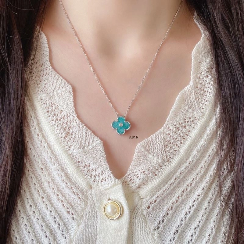 Vca Necklaces