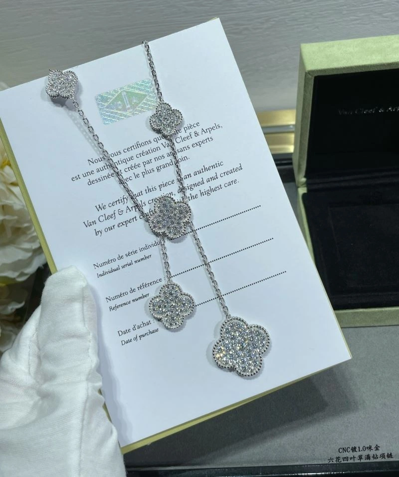 Top match Vca Necklaces