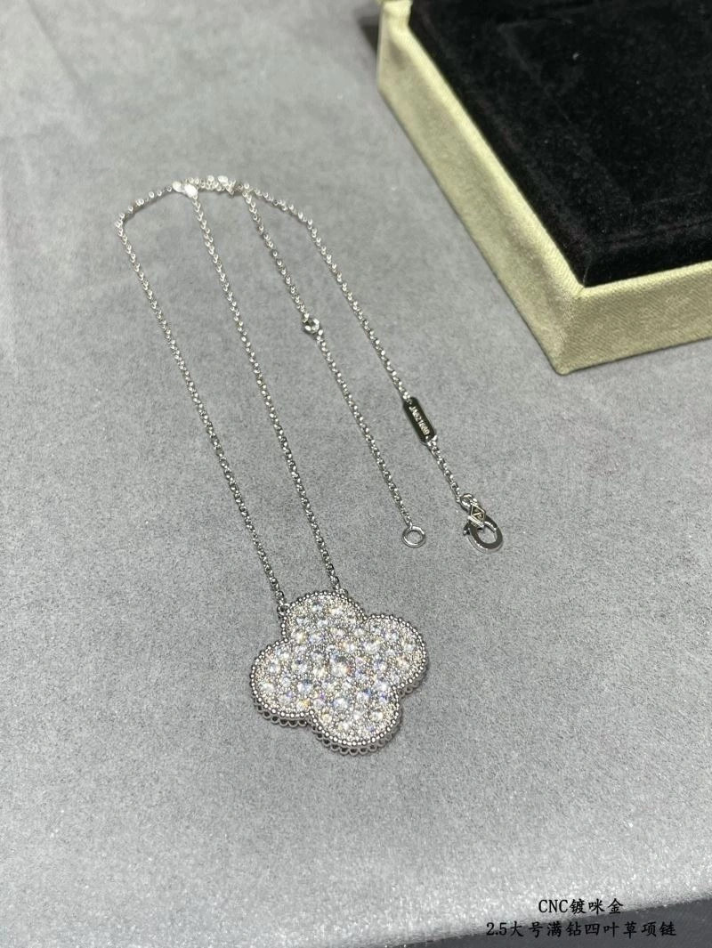 High accuracy Vca Necklaces