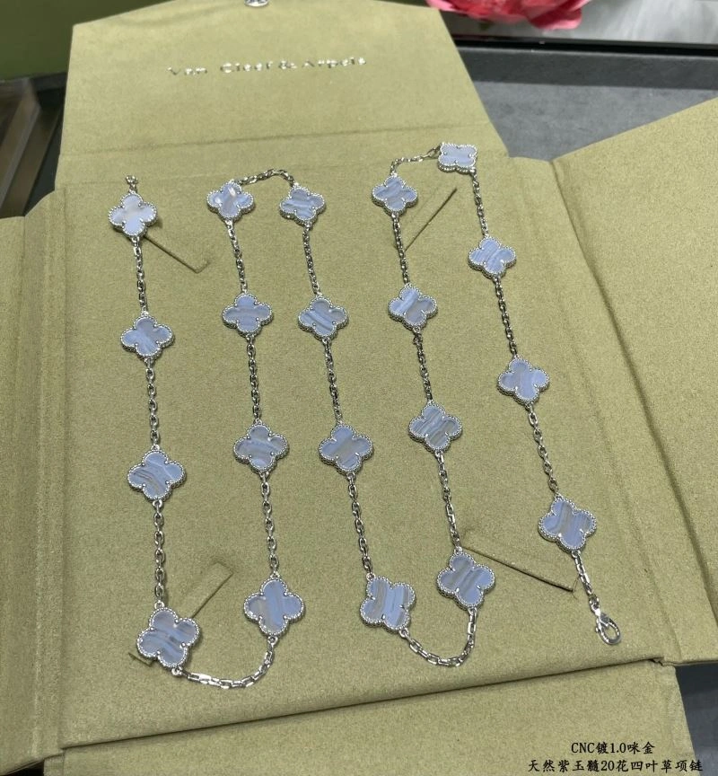 High fidelity Vca Necklaces
