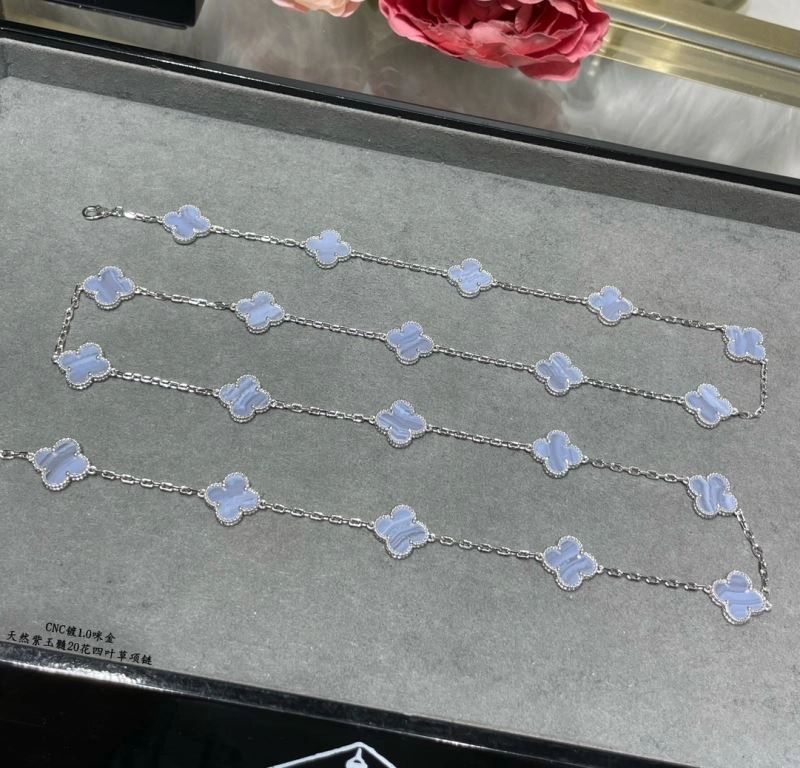 High fidelity Vca Necklaces