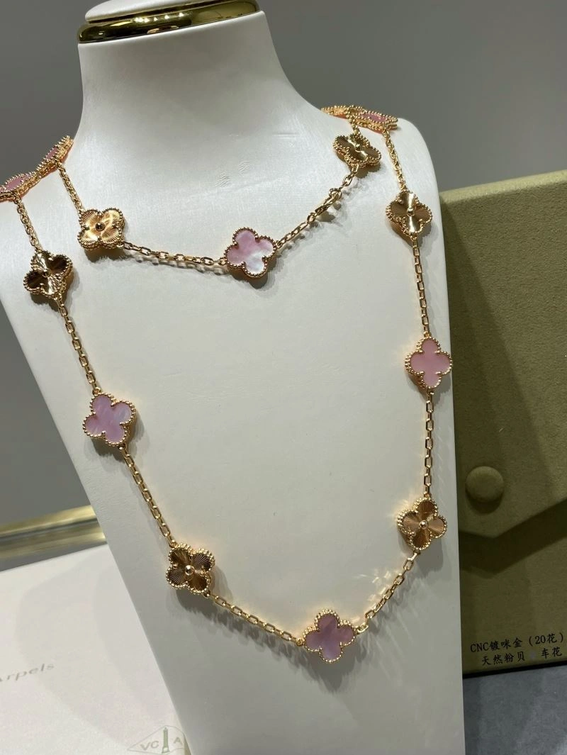 Discounted Vca Necklaces