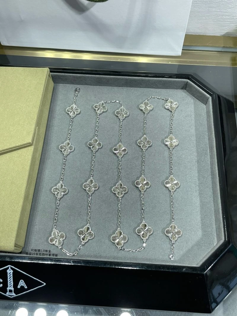 Genuine Vca Necklaces