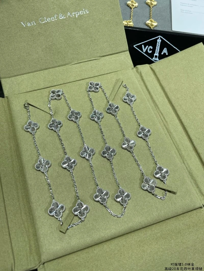 Genuine Vca Necklaces