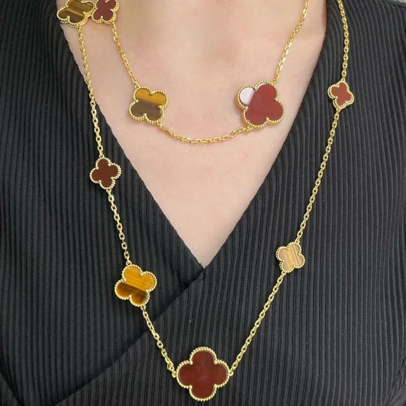 OEM Vca Necklaces