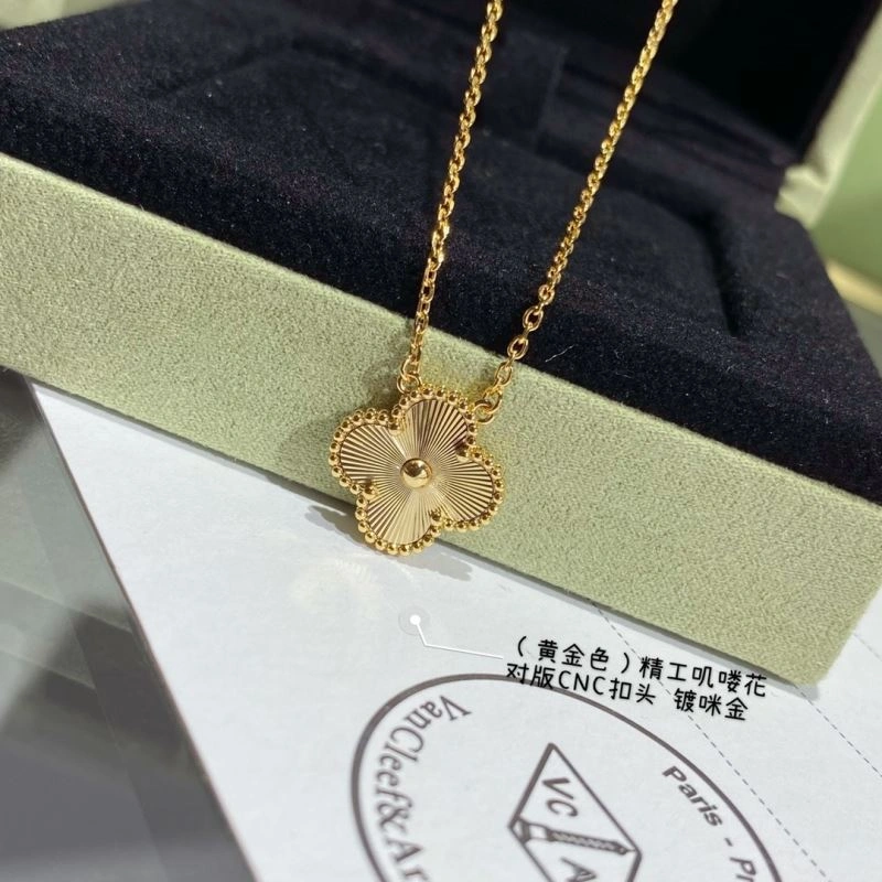 Value-priced Vca Necklaces